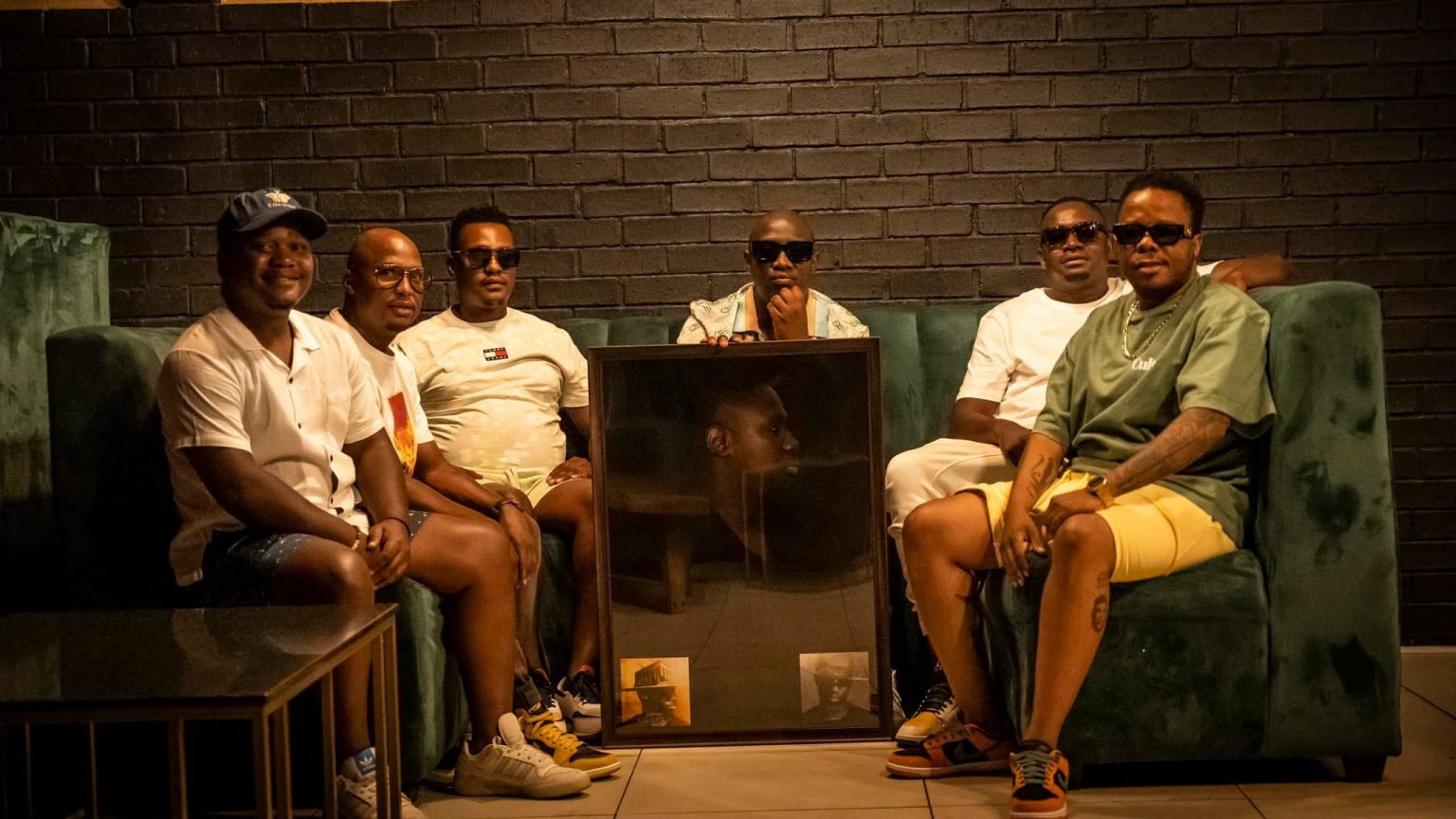 Caiiro’s “Fela” Goes Platinum and “Agora” Strikes Gold